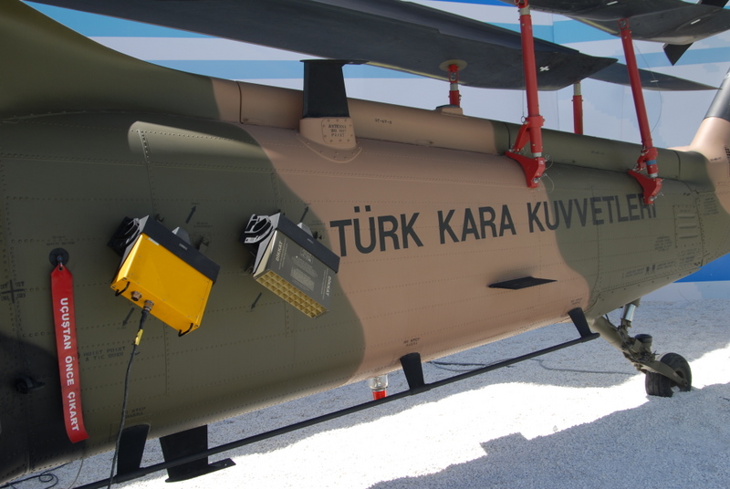 Turkish AH-1P Chaff dispenser - Helicopter Modeling - ARC Discussion Forums